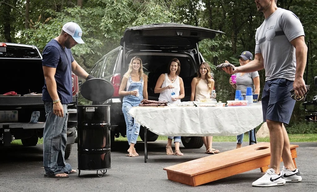 What is a Tailgate Party: A Guide