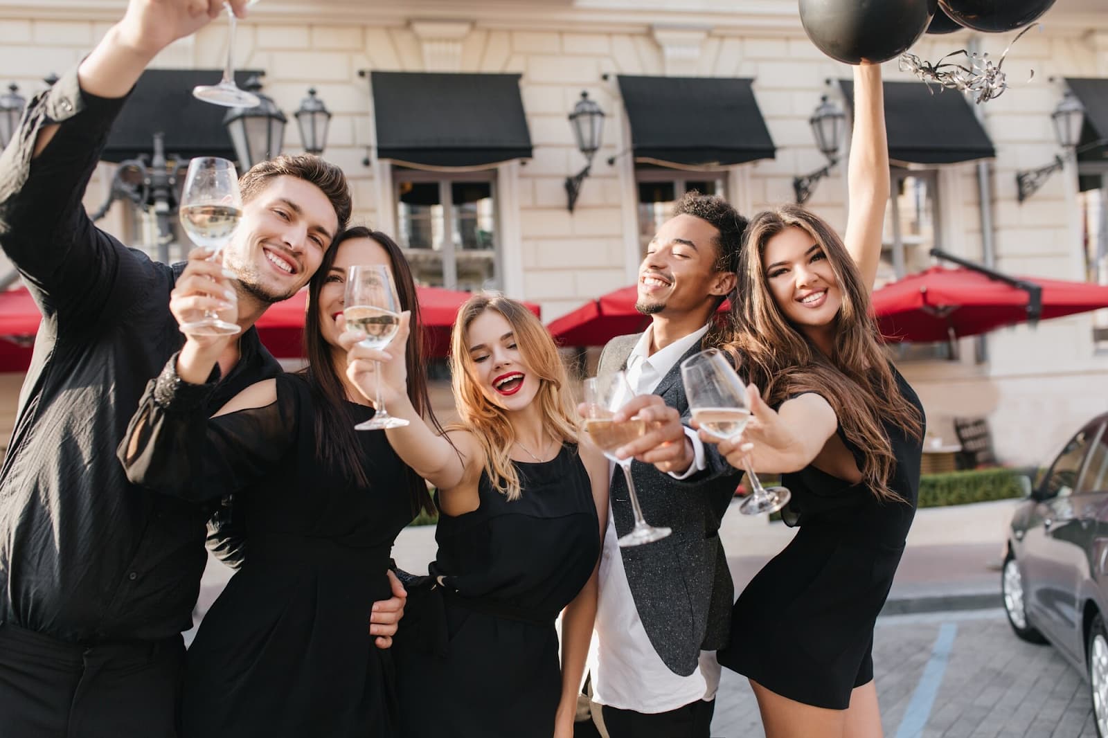 Where to Have a Graduation Party: Making the Right Choice